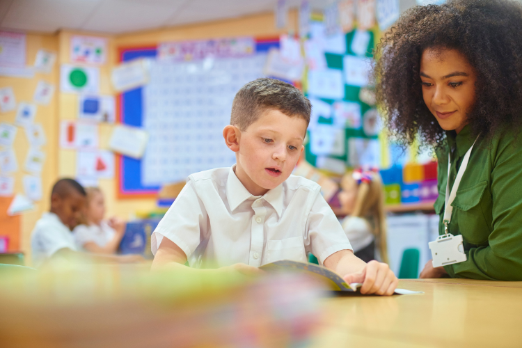 The Pros and Cons of Using Age-Related Expectations in UK Schools